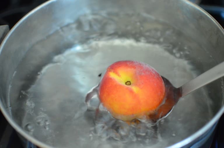 How to Peel Peaches - The Easy Way! - 24 Carrot Kitchen